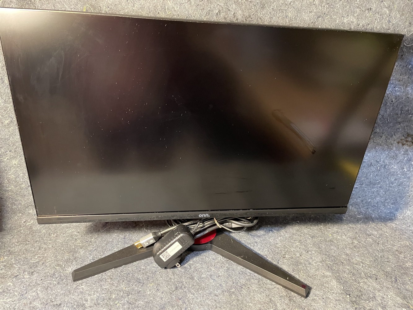 onn. 24" FHD (1920 x 1080p) 165hz 1ms Adaptive Sync Gaming Monitor with ...